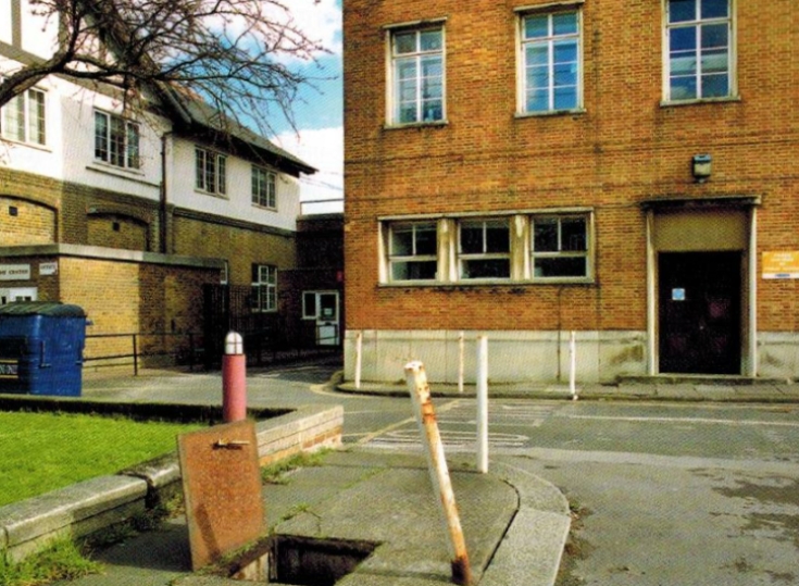 Friern Barnet and Finchley Photo Archive - Friern Barnet Town Hall